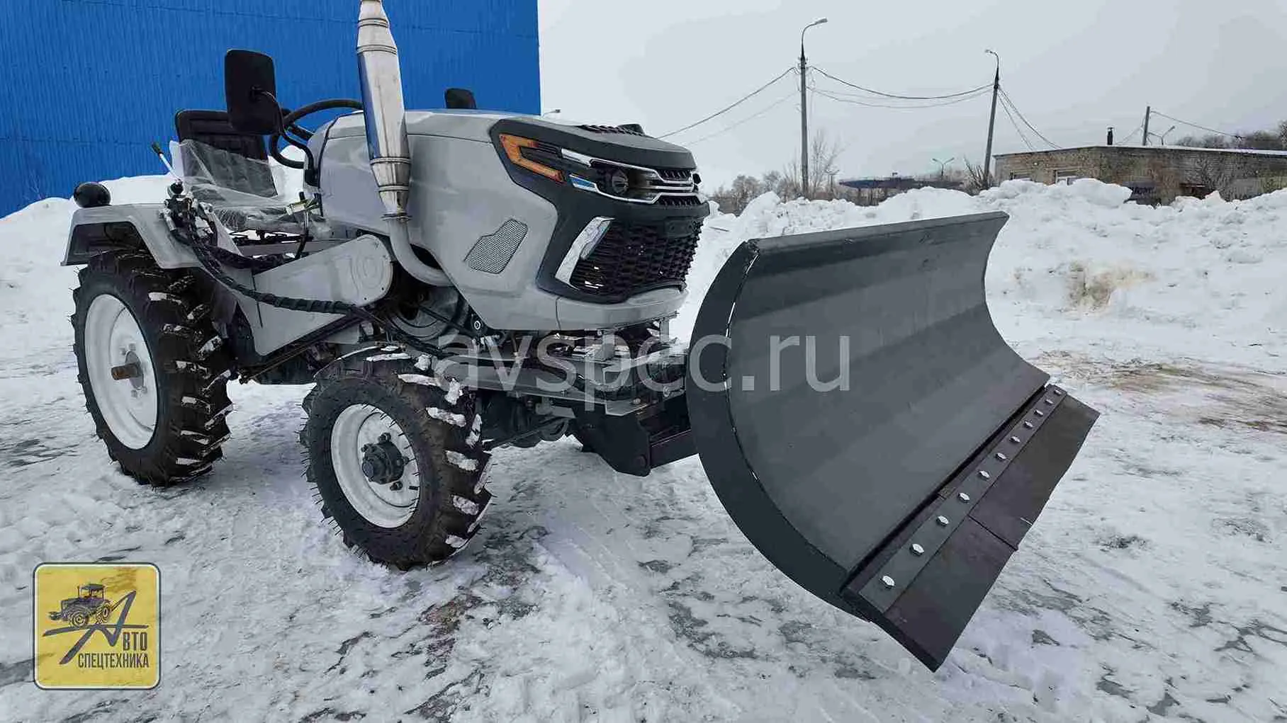 Минитрактор Феникс Р-4 с отвалом снегоуборочным: цена, купить недорого ...